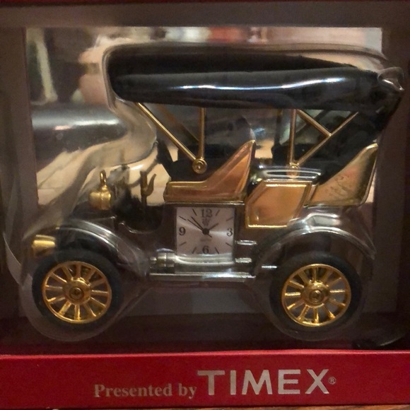 Timex | Accents | Collectible Car Clock | Poshmark